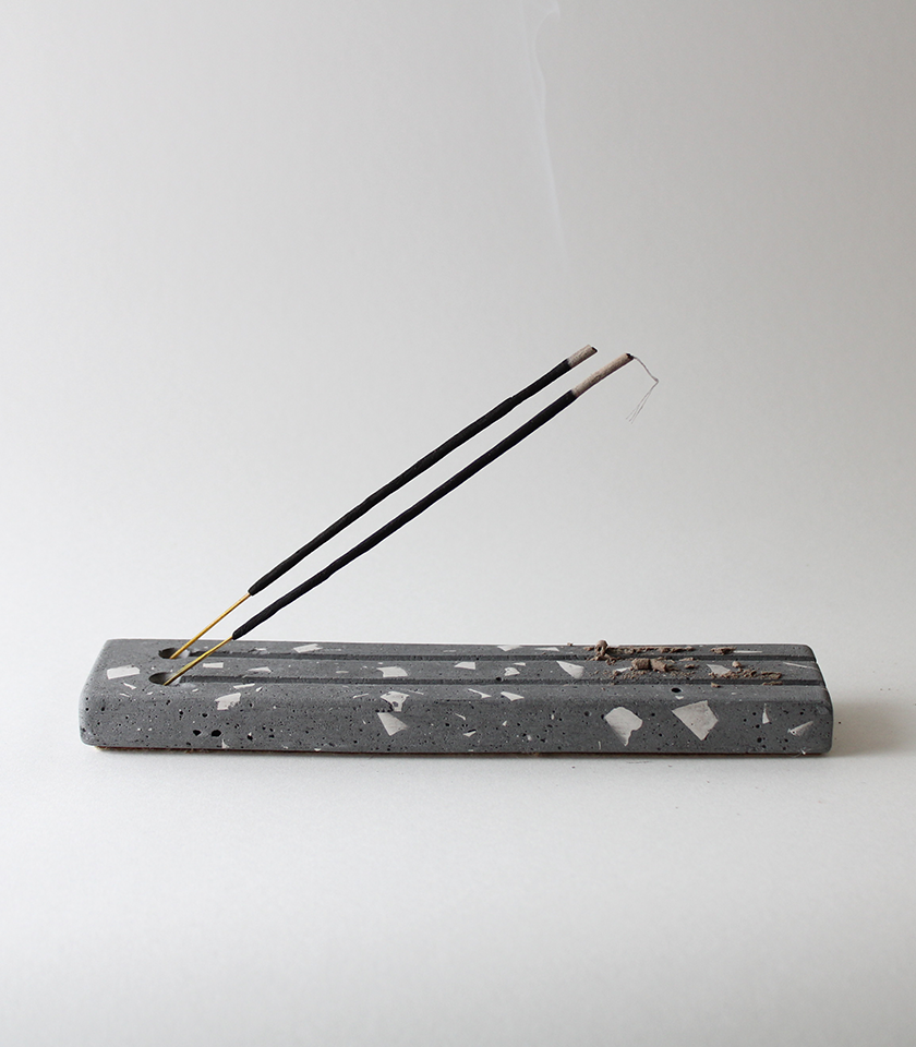 Dual Incense Holder – MVLUCKY